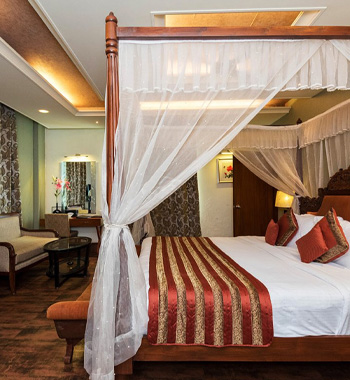 4 Star Hotels in Candolim, Goa | Godwin Hotels, Goa | Book Hotel in ...