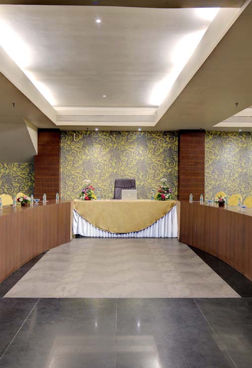 4 Star Hotels in Candolim, Goa | Godwin Hotels, Goa | Book Hotel in ...