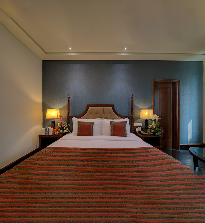4 Star Hotels in Candolim, Goa | Godwin Hotels, Goa | Book Hotel in ...